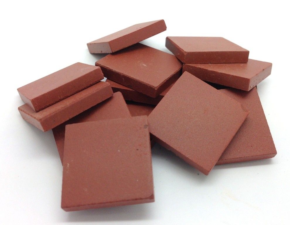 Loose Winckelmans 20x20mm - Rouge — Hobby Island UK